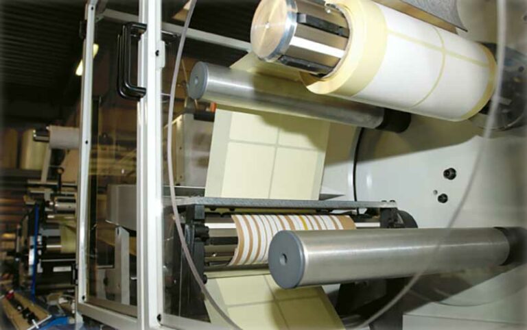 Non-stop rewinder